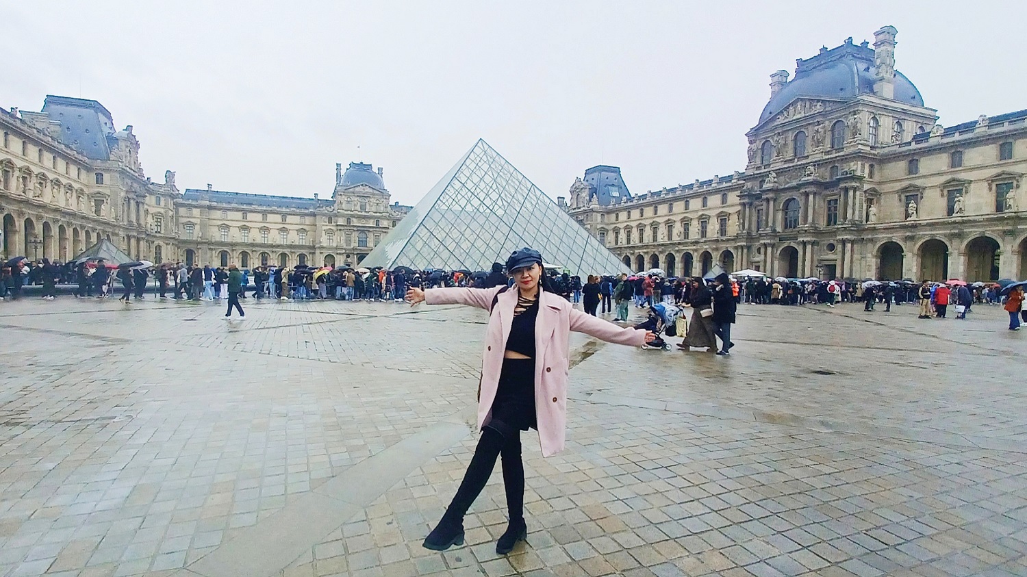 以寶石畫登上藝術聖殿法國羅浮宮的台灣珠寶設計師Tina Chiu